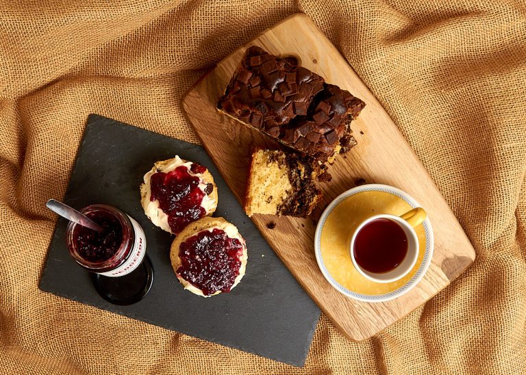 Gifts & Hampers | Graces Bakery