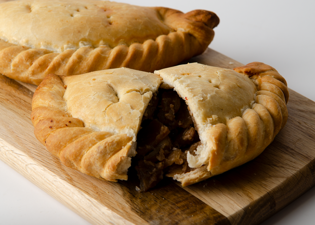 Traditional Pasties (2 Pack) | Graces Bakery